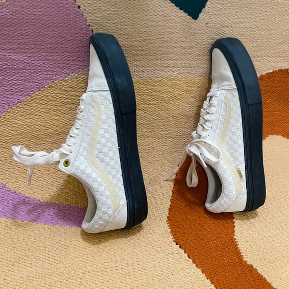 Vans | Shoes | Vans Skate Old Skool Lizzie Armanto Antique White Black ...